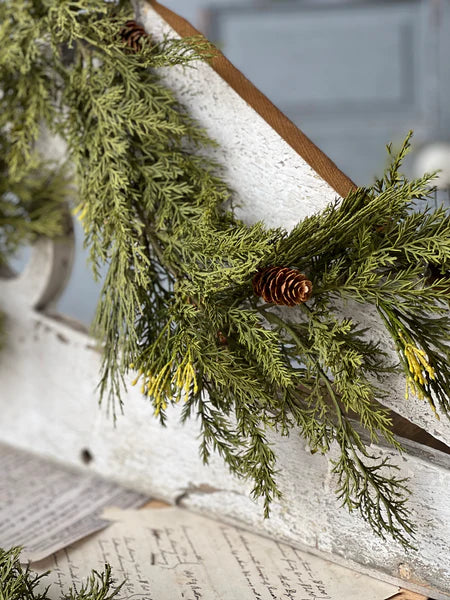 Hurry Down The Chimney Cedar Garland – Sugar N Milk Co